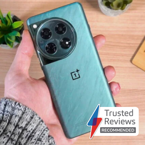 Red Cable Club - OnePlus (Canada)